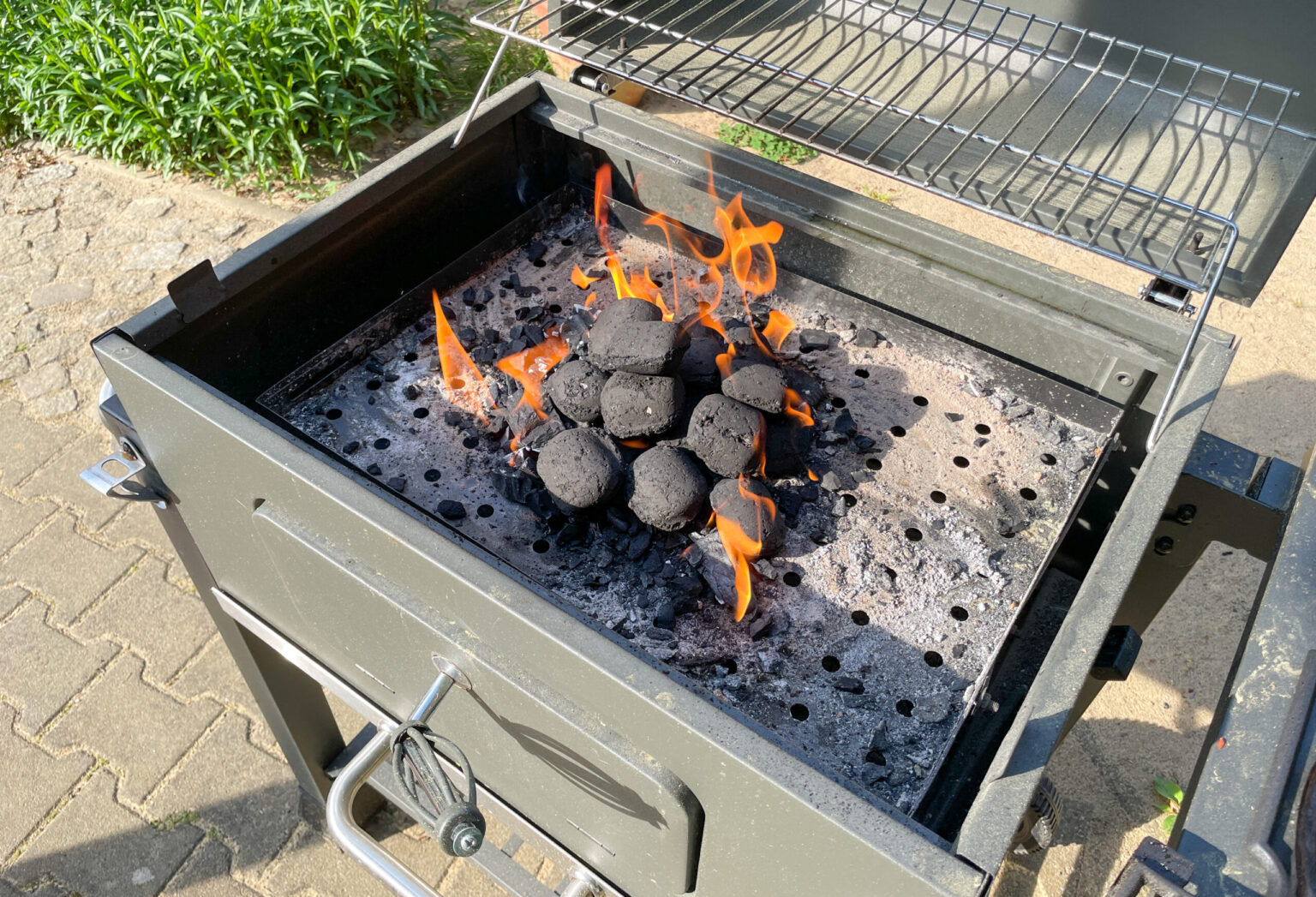 5 Healthiest Grills to Boost Your Diet and Avoid Harmful Compounds